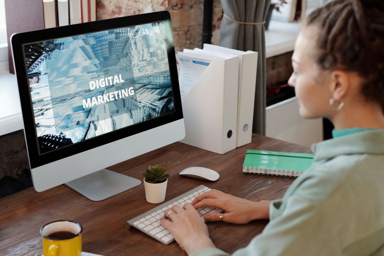 Best Marketing Strategists for Pre-Seed and Seed Startups — GTM 8020
